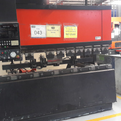 AMADA 8025 UP-ACTING HYDRAULIC PRESS BRAKE - Fabricating Machinery Inc.